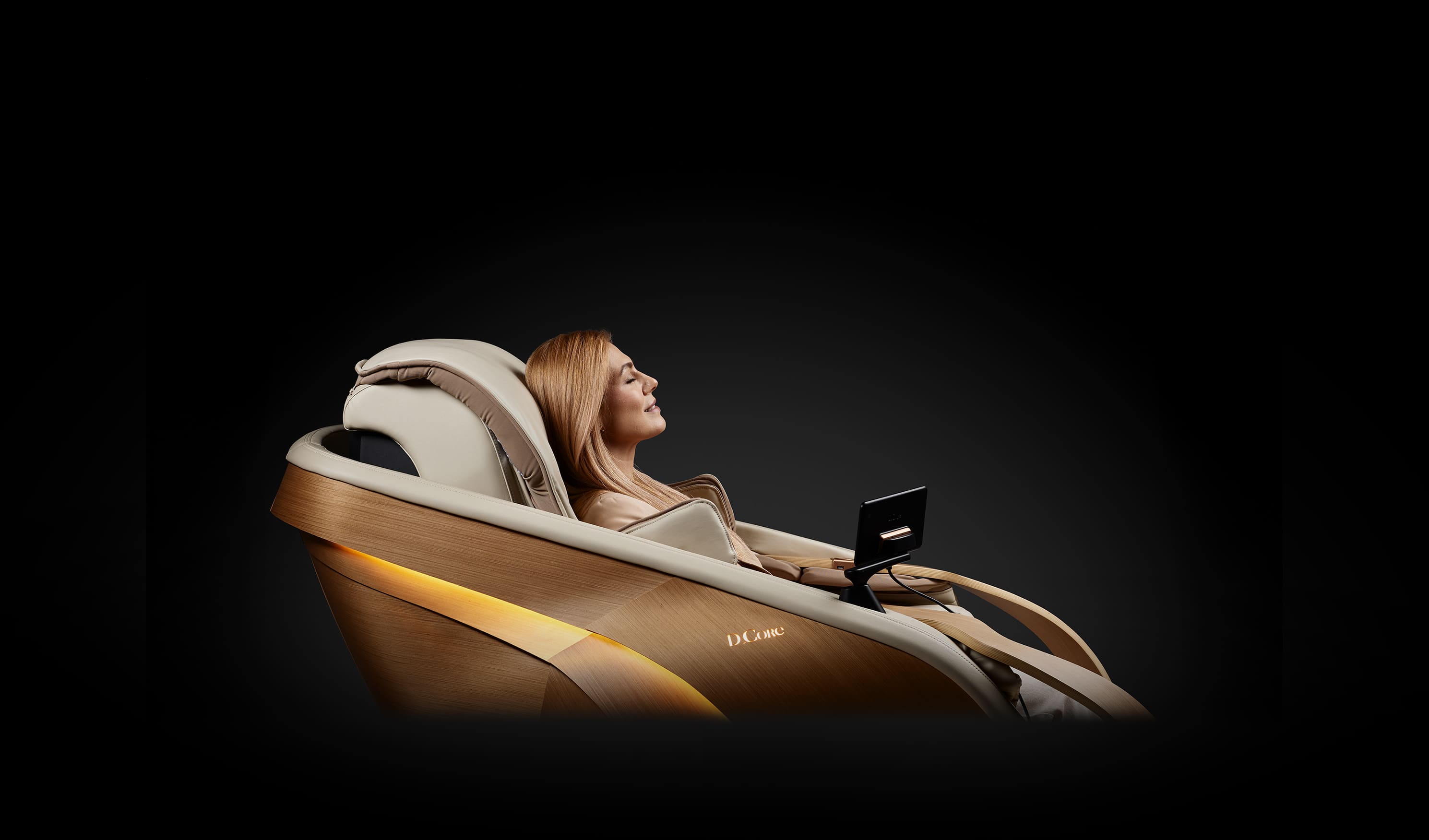 Japanese D.Core CIRRUS II Genuine Leather Massage Chair
